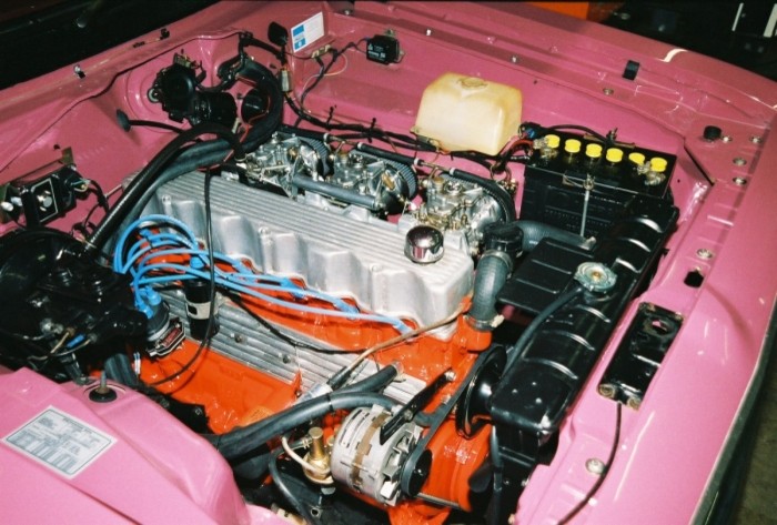 Rare Aussie-Only ‘71 Chrysler Valiant Charger Six-Cylinder HEMI