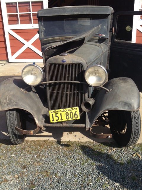 Lucky Mike's 1932 Ford Barn Find