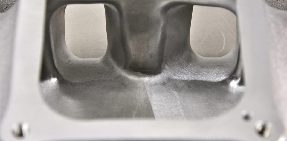 Inside Edelbrock's LS-R Race LSX Heads & Wilson LSX Carb Intake