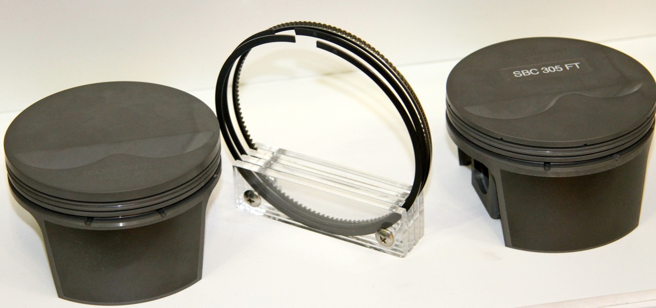 PRI 2013: Mahle Pistons Shows Love To 305ci & 604 Crate Motor Racers