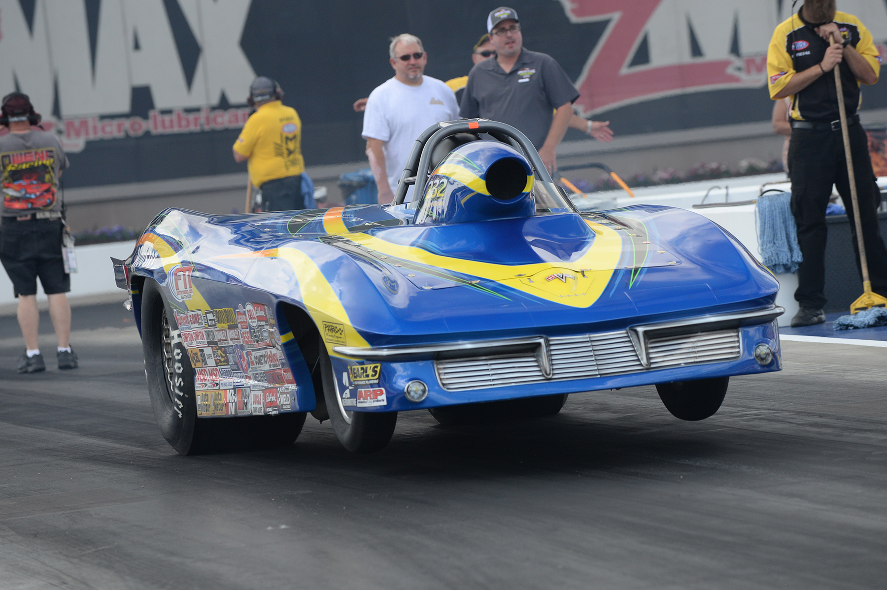 Summit Racing Equipment Renews NHRA Drag Racing Sponsor Programs