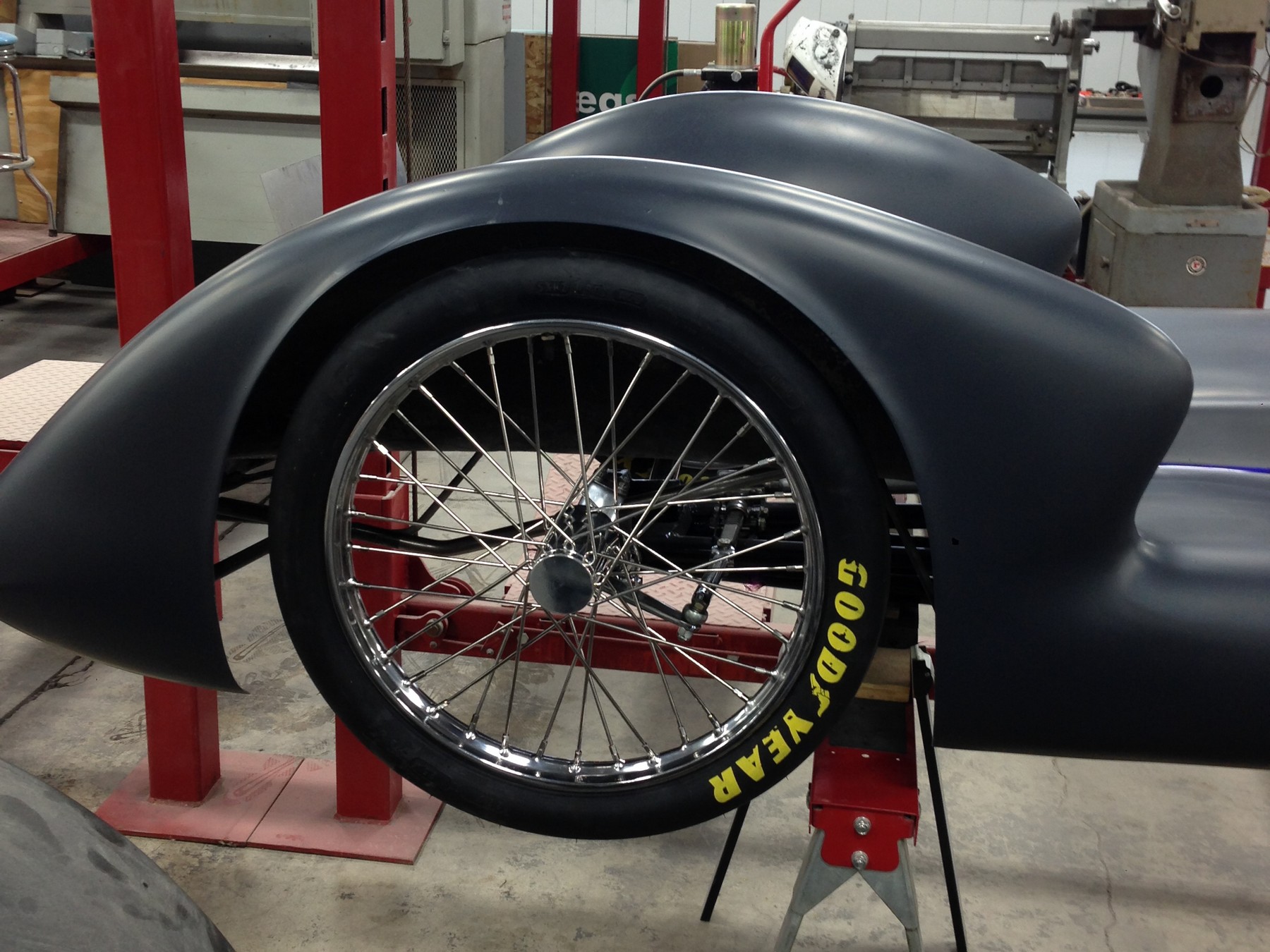 The Avenger Returns: Tony Zizzo Brings Back His Streamliner Dragster
