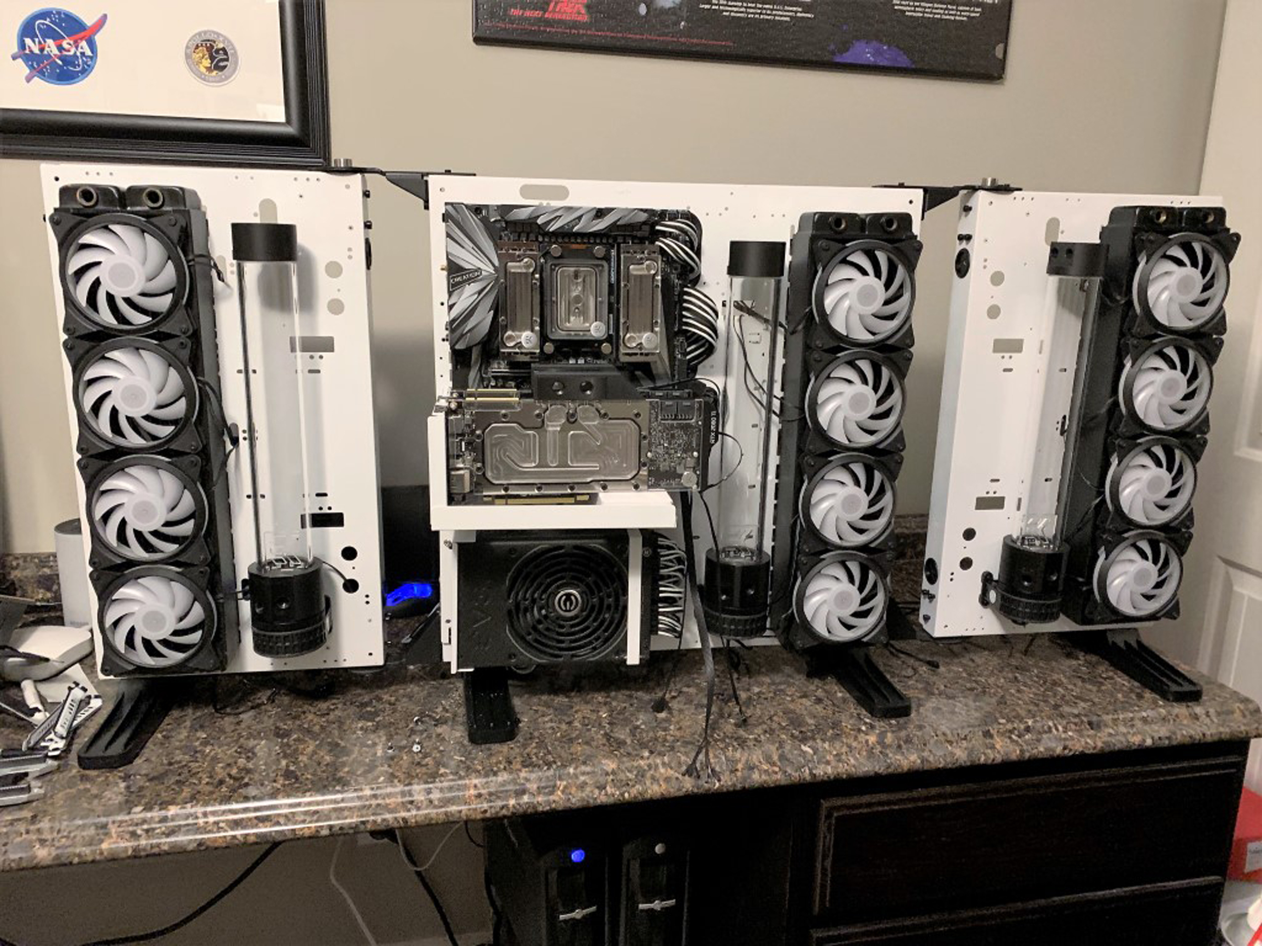 Building A Hot-Rodded Corvette Computer - LSX Magazine