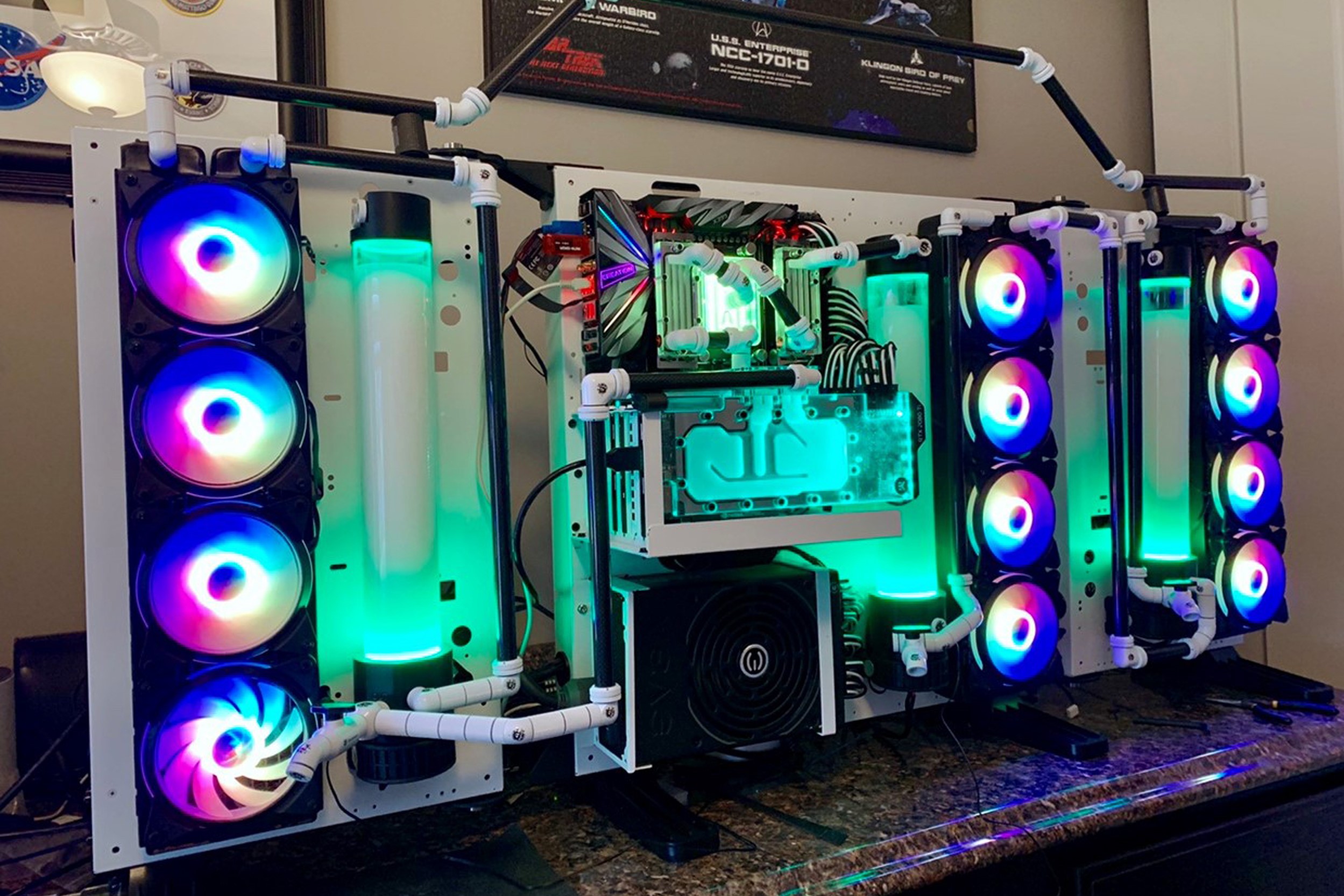 Building A Hot-Rodded Corvette Computer - LSX Magazine