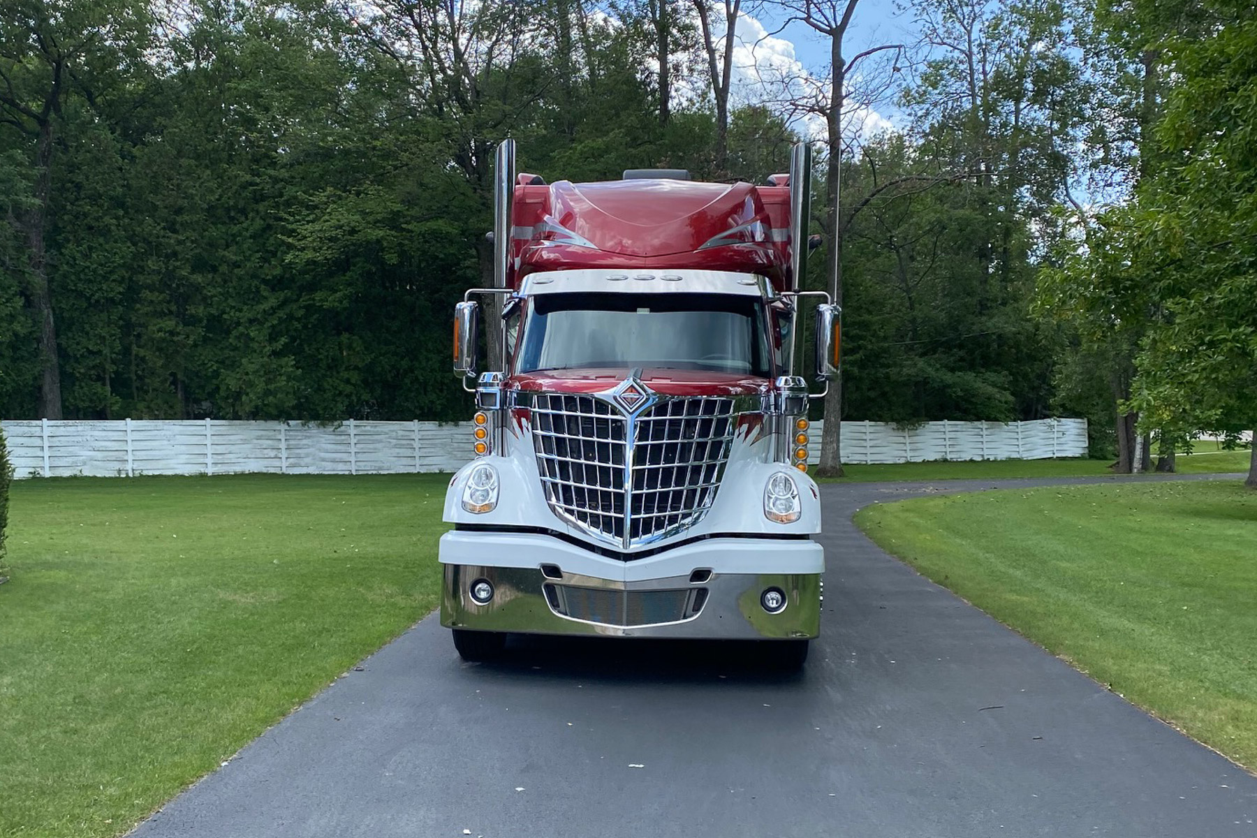 Rig Of The Month: Low-Mile Custom NRC Toter & Renegade Trailer