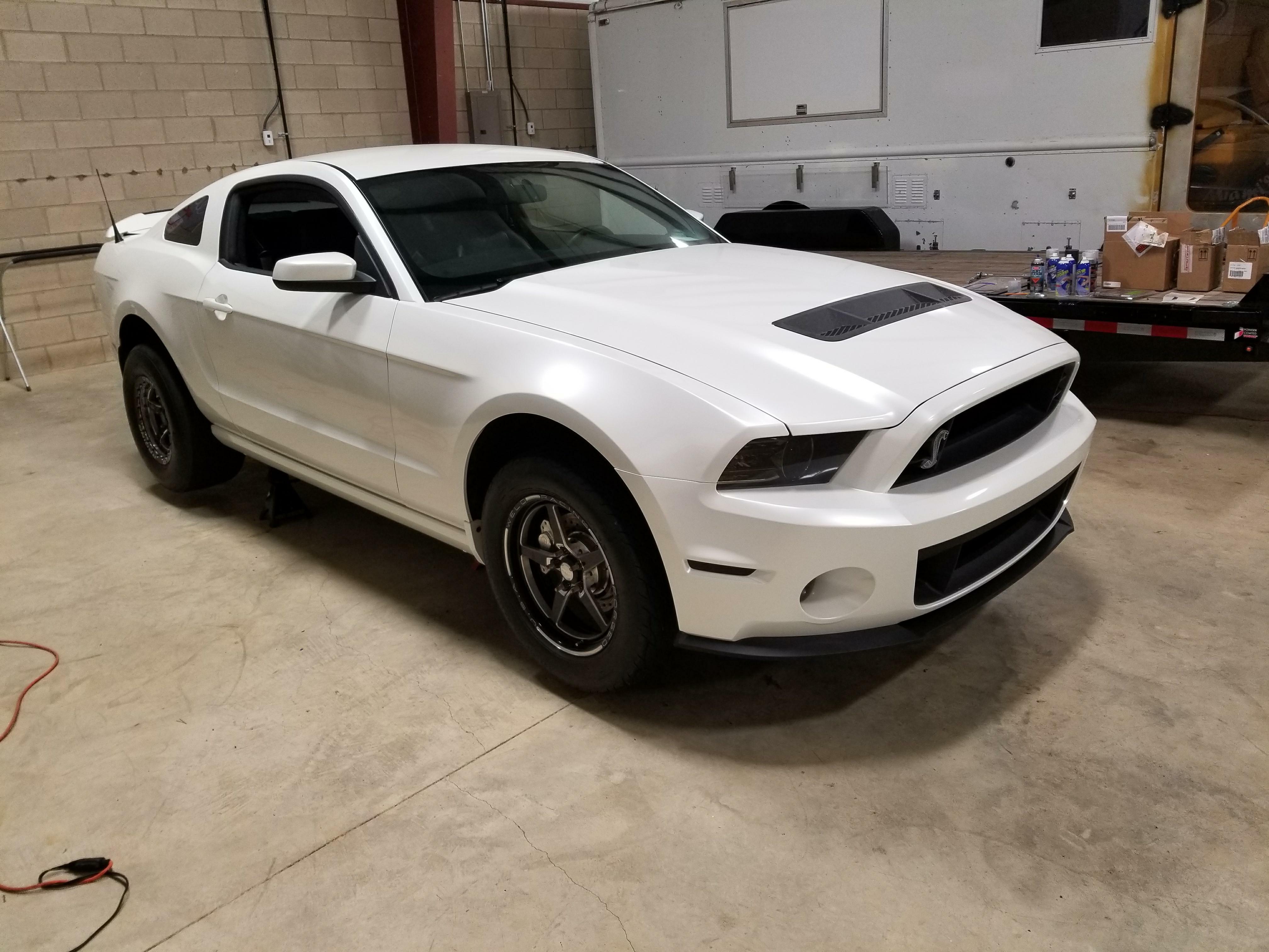 Justin Young's GT500's New Look: Achieving the Perfect Wrap
